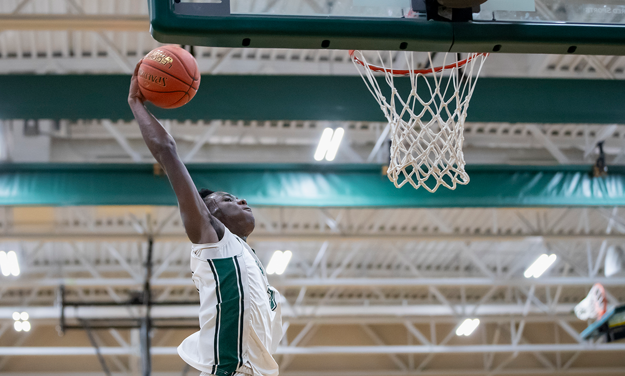 Big Third Quarter Boosts Bulldogs By The Bombardiers